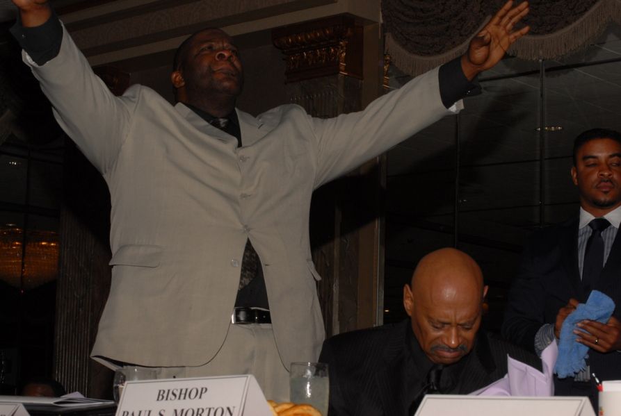 Sermon Of The Week: Bishop G.E. Patterson “At The Name of Jesus ...