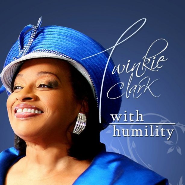 The legendary Twinkie Clark performs live in DC for FREE | Praise 104.1