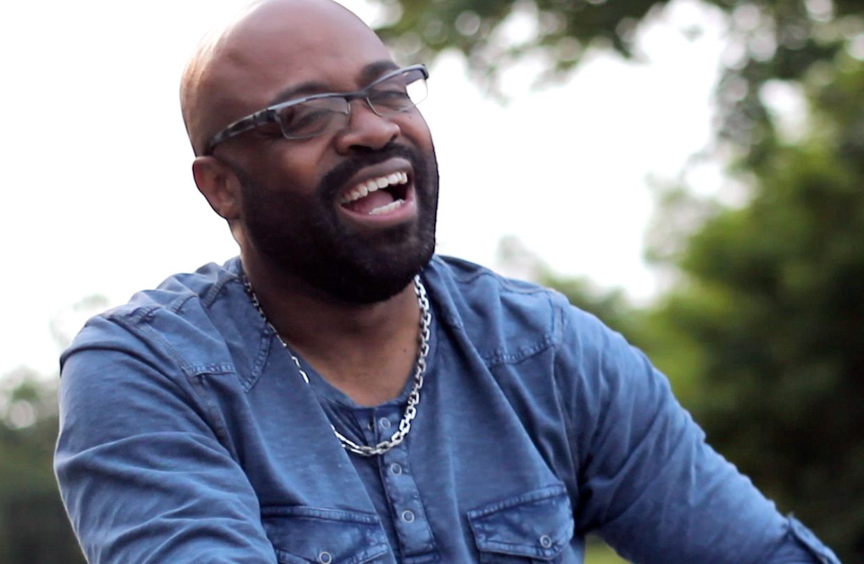 J Moss “Alright Ok” | Praise 104.1