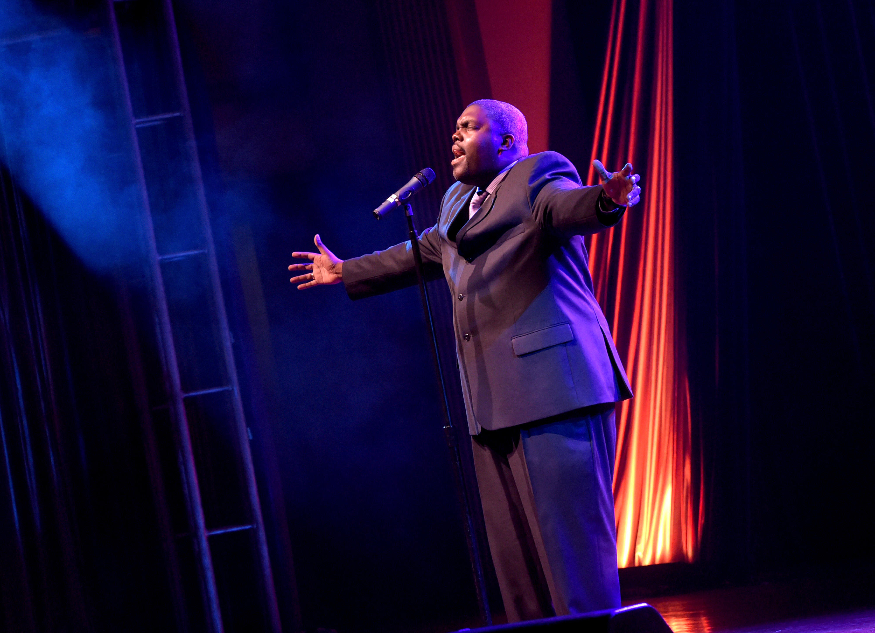 Pastor William McDowell Releases New Single, “Send the Rain” | Praise 104.1