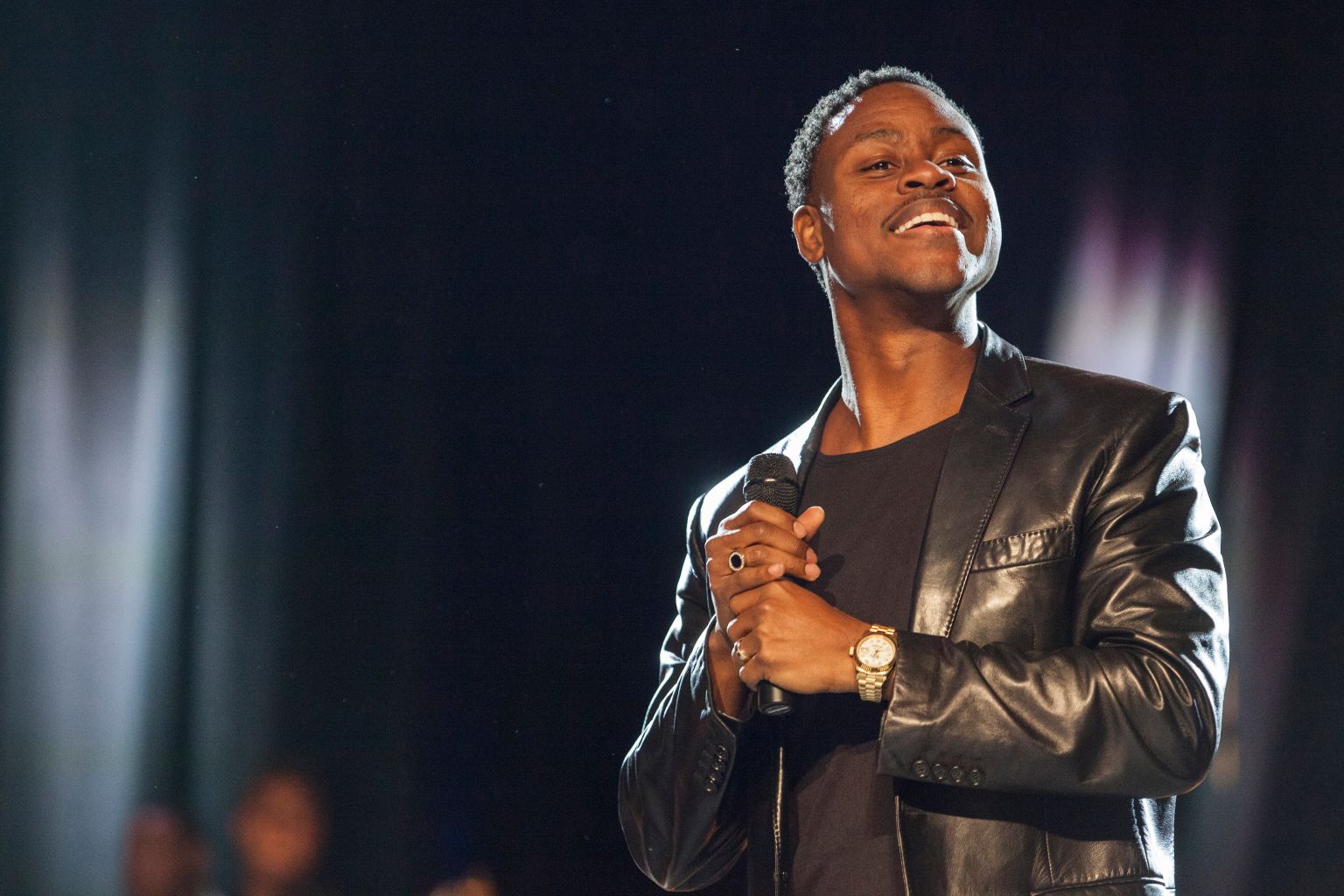 Charles Jenkins Hosts an AllStar Gospel Celebration on Bounce TV ...