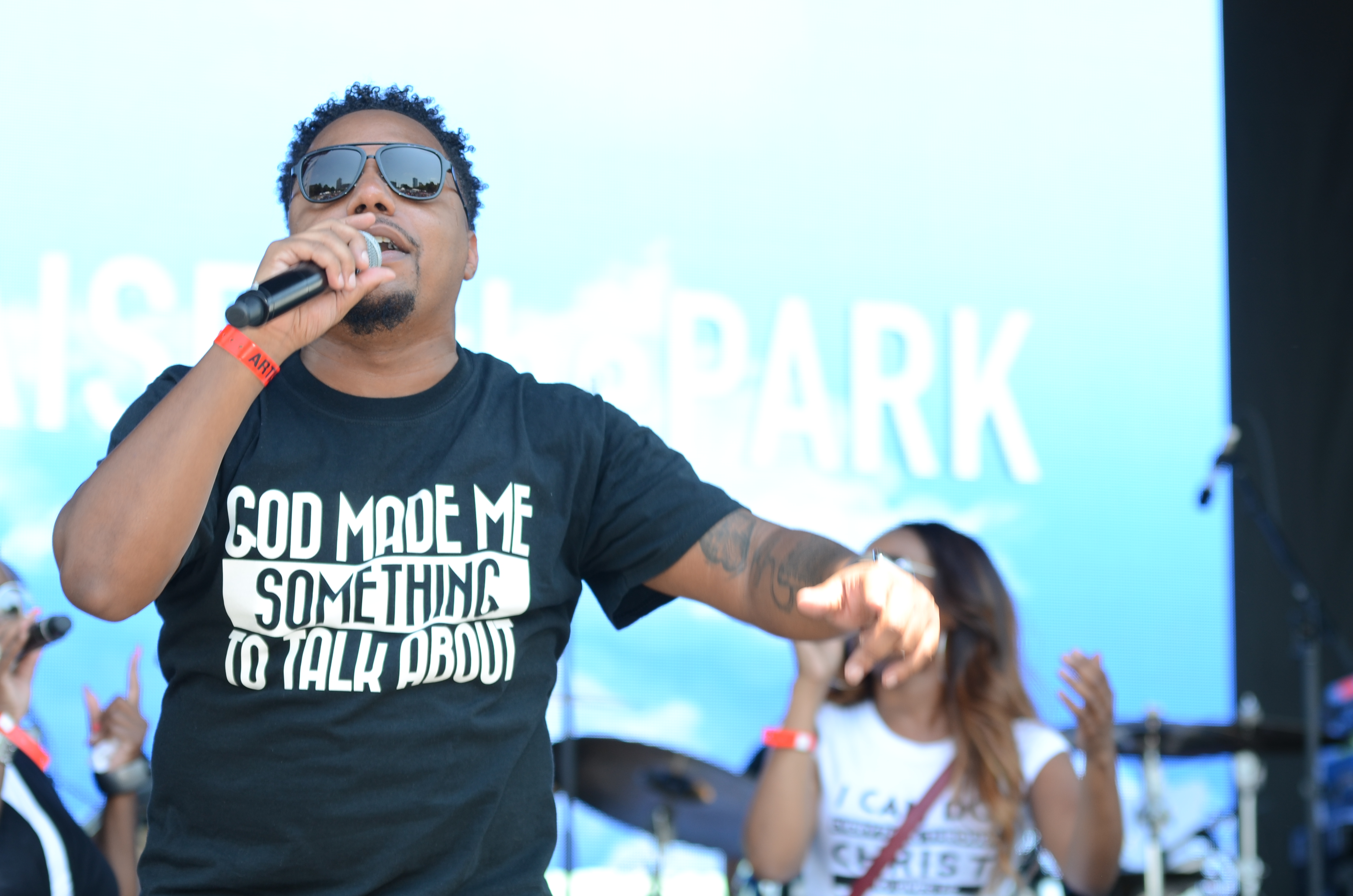 Prayers Are Asked For Gospel Artist Deon Kipping - Praise 104.1