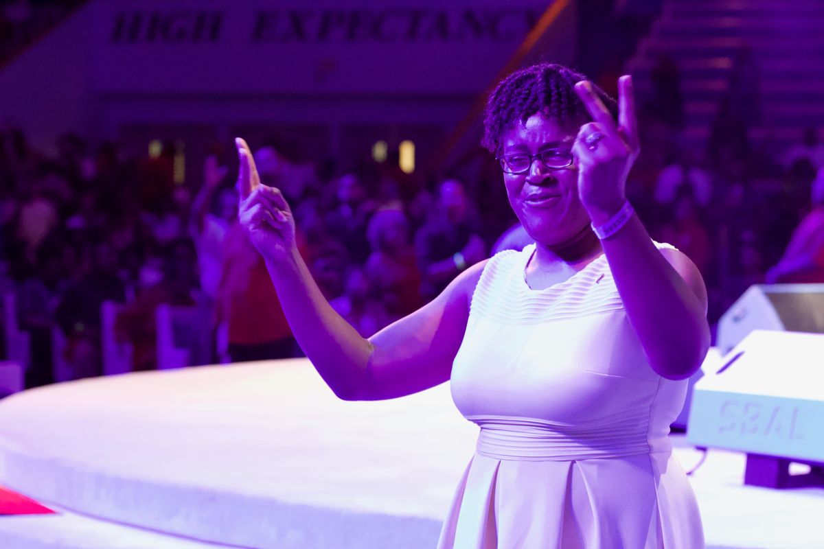 Moments Of Praise At The 10th Annual Spirit Of Praise - 93.9 WKYS