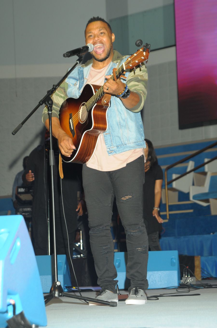 Todd Dulaney At The 10th Annual Spirit Of Praise - 93.9 WKYS