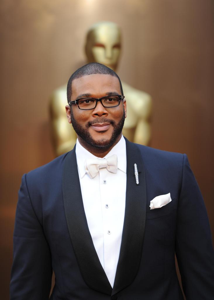 BET Awards: Tyler Perry Inpires Us All As He Receives The Ultimate Icon ...